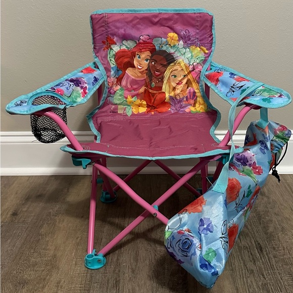 Disney | Other | Kids Disney Princess Ariel Moana And Rapunzel Foldable ...